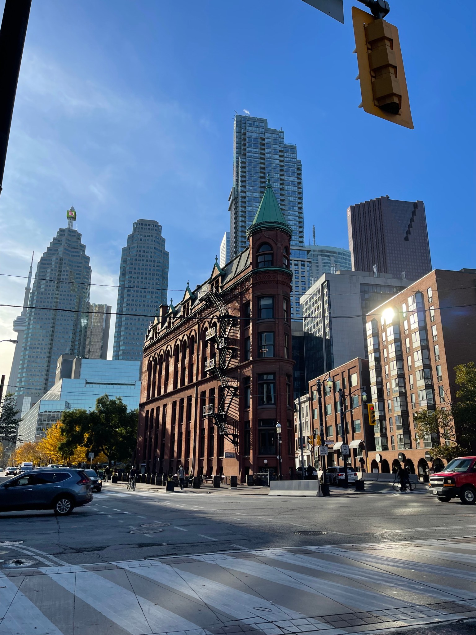 Toronto, Canada: 4-days Guide for a First-Timer – Lena The Rover