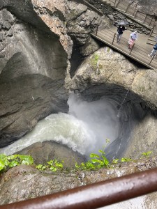 The Ultimate Day Guide to Lauterbrunnen – Lena The Rover